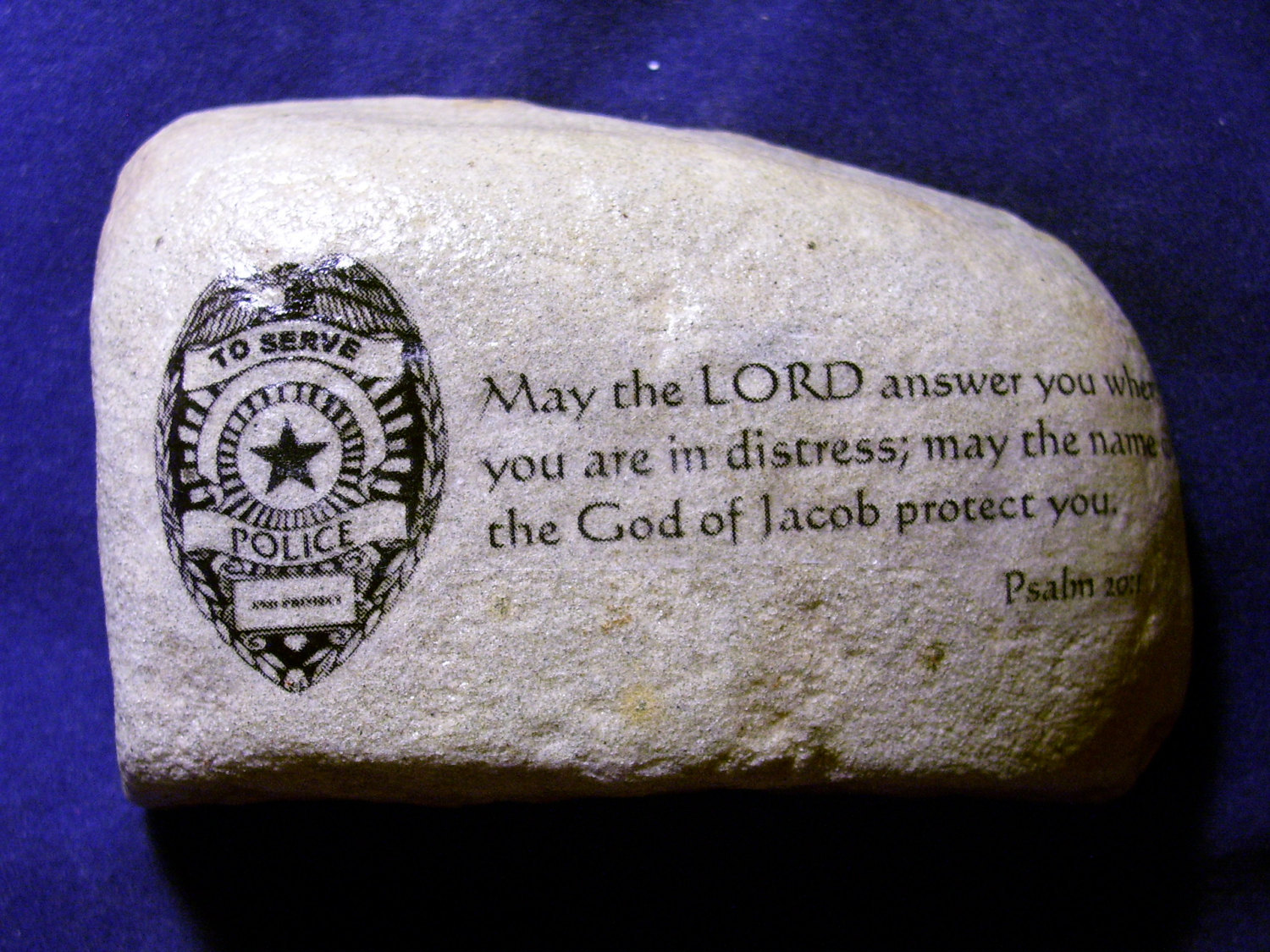 Law Enforcement Police Officer Stone gift Bible verse Psalm 20:1 Badge ...