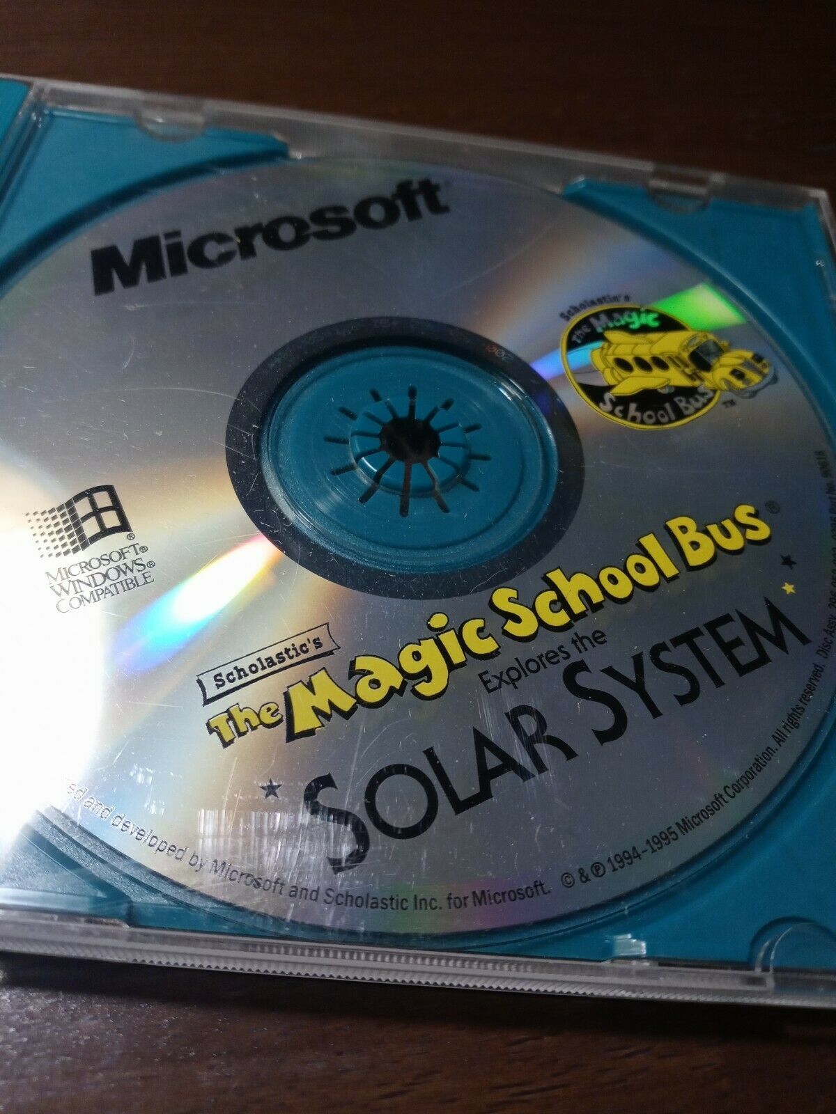 MAGIC SCHOOL BUS EXPLORES THE SOLAR SYSTEM-MICROSOFT WINDOWS 95 CD ROM ...