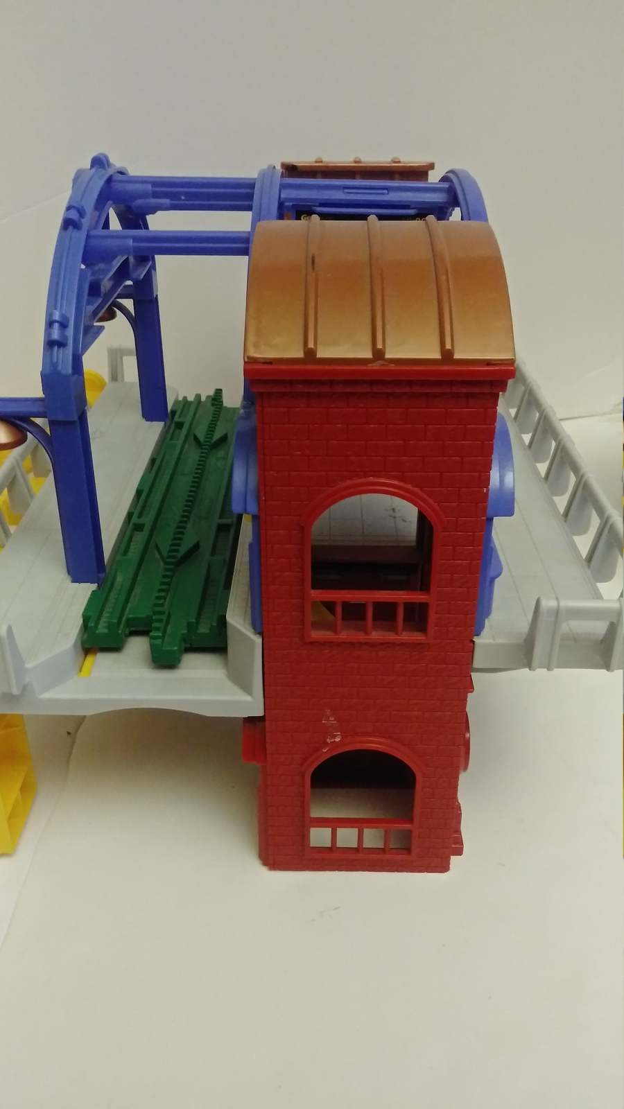 Fisher-Price GeoTrax Grand Central Station and 50 similar items Fisher-Price GeoTrax Grand Central Station and 50 similar items