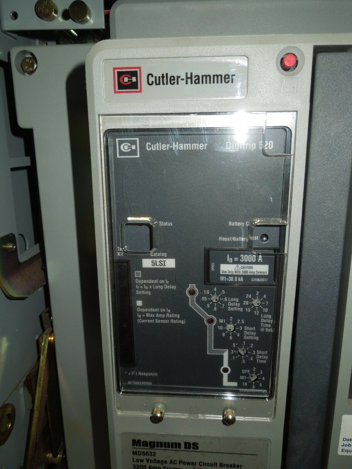 Cutler-Hammer Magnum DS MDS632 3200A Fr 3000A RP 3p 600V MO/DO Digitrip ...