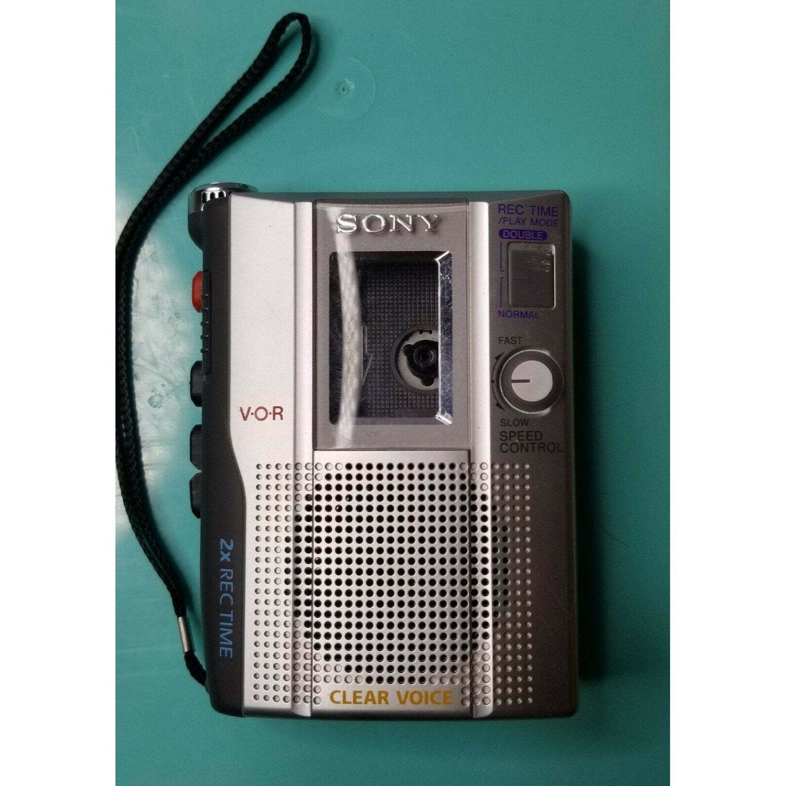 Sony Pressman TCM-220DV Handheld Cassette Voice Recorder Player ...