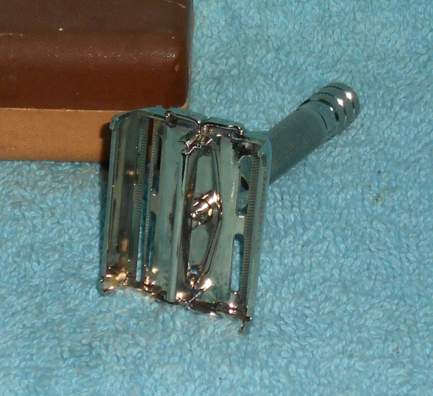 1941 Gillette Ranger Tech Razor w Case Blades - Shaving Sets