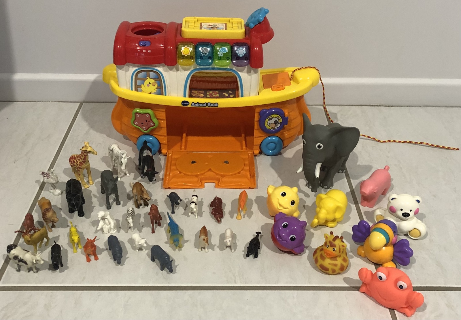 VTech Animal Adventures Ark Lights Sounds Music W/ Extra Animals - Game ...
