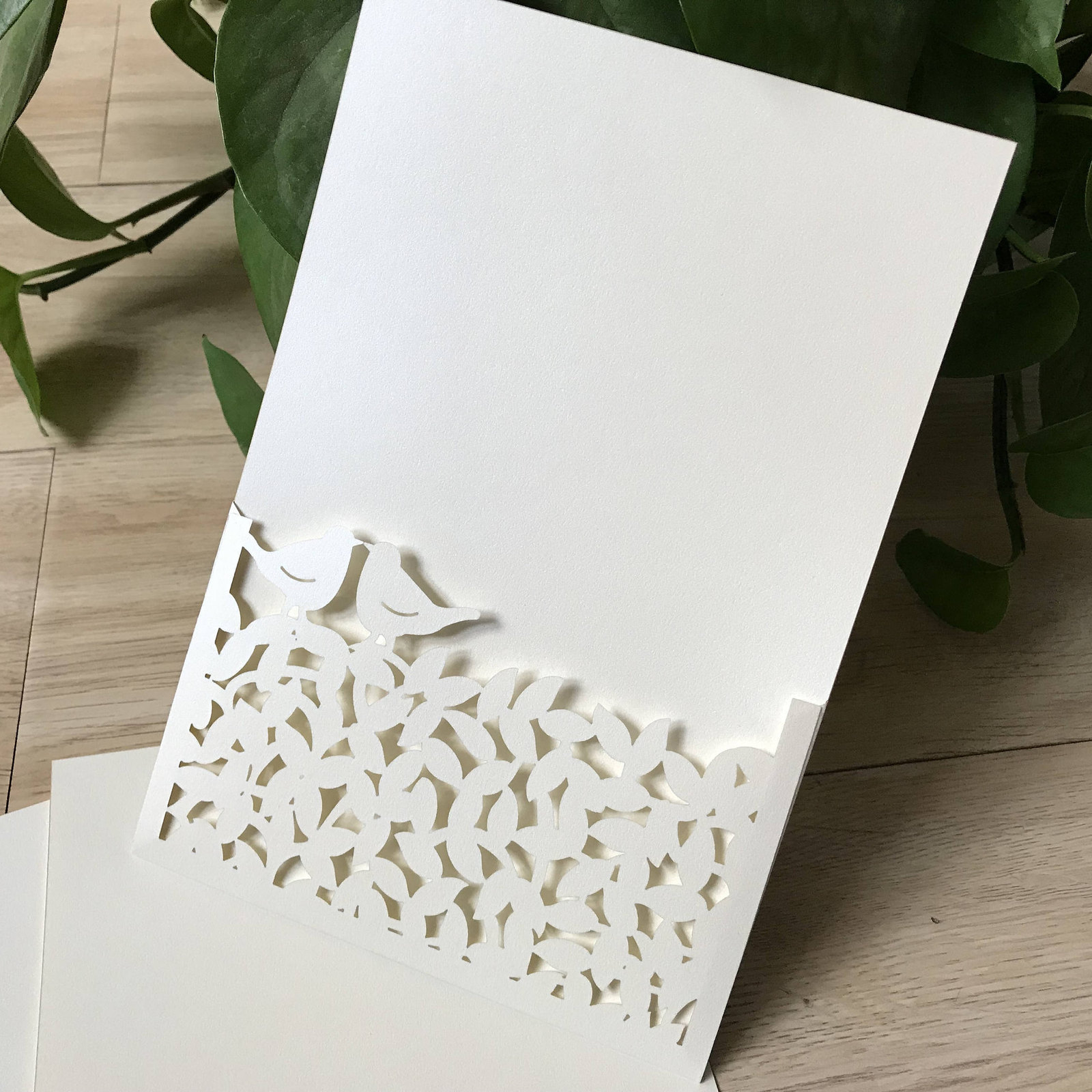 50pcs laser cut Wedding Invitations,custom Pocket laser cut invitations ...