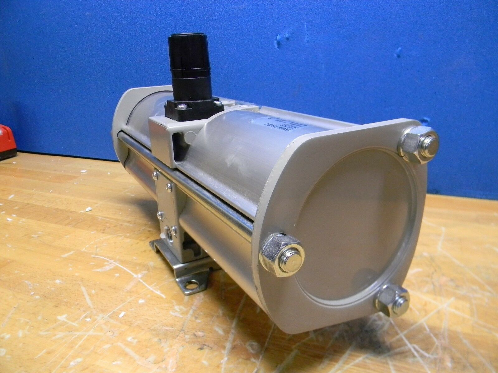 SMC Pneumatics 1/2" NPT Booster Regulator VBA40A-T04GN-Z LEAKS - Air ...