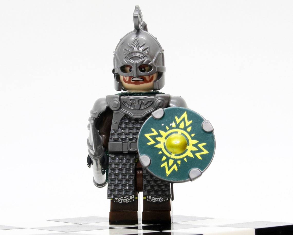 Lord of the Rings Rohan Royal Guard Knight Minifigures Weapons and ...
