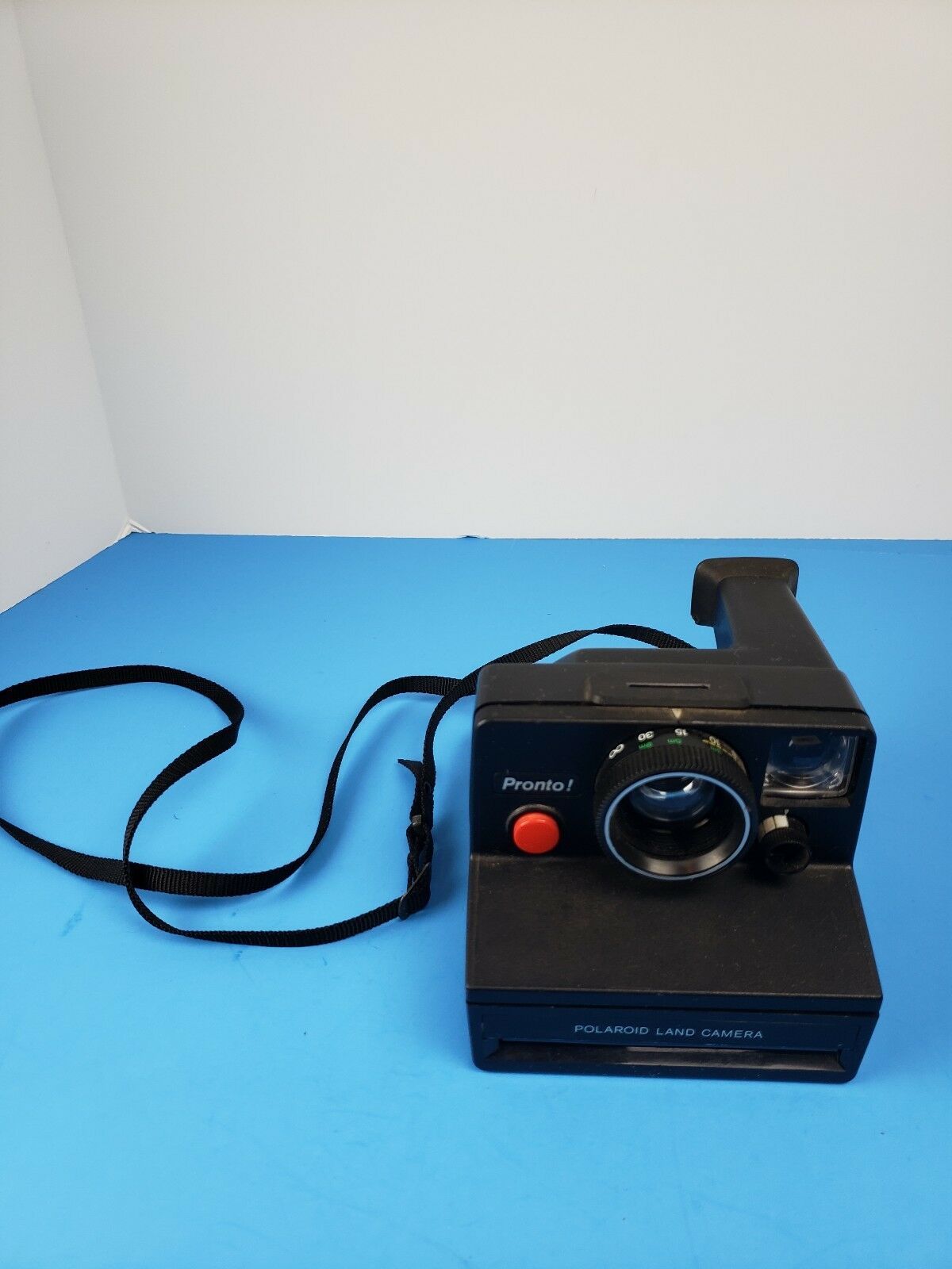 Vintage Polaroid Pronto! Instant Land Camera *read - Instant Cameras