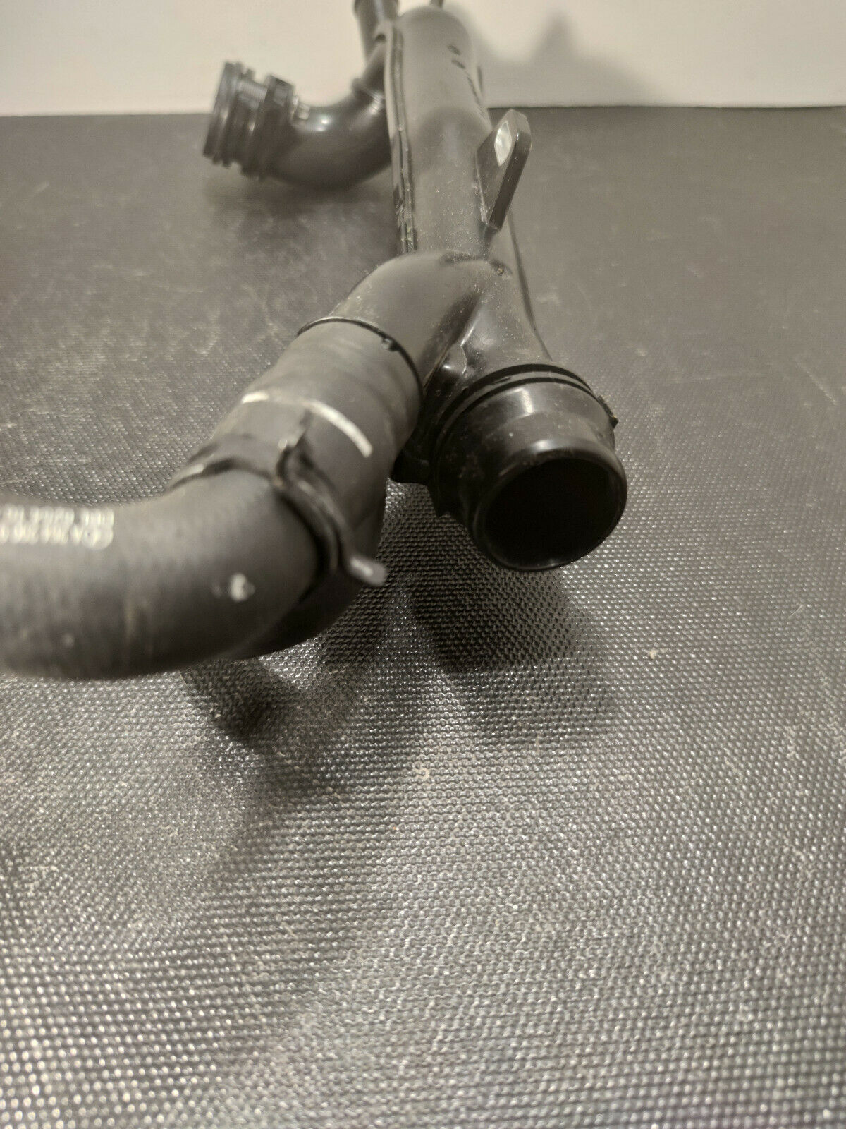 2018 Mercedes C Class W205 Petrol Water Cooling Tube Pipe A2642008600 ...