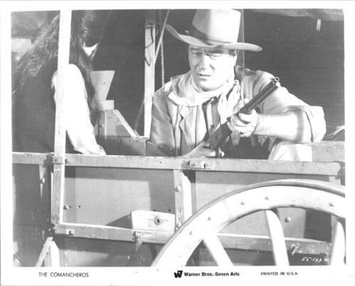The Comancheros 8x10 original photo John Wayne with rifle & Ina Balin ...