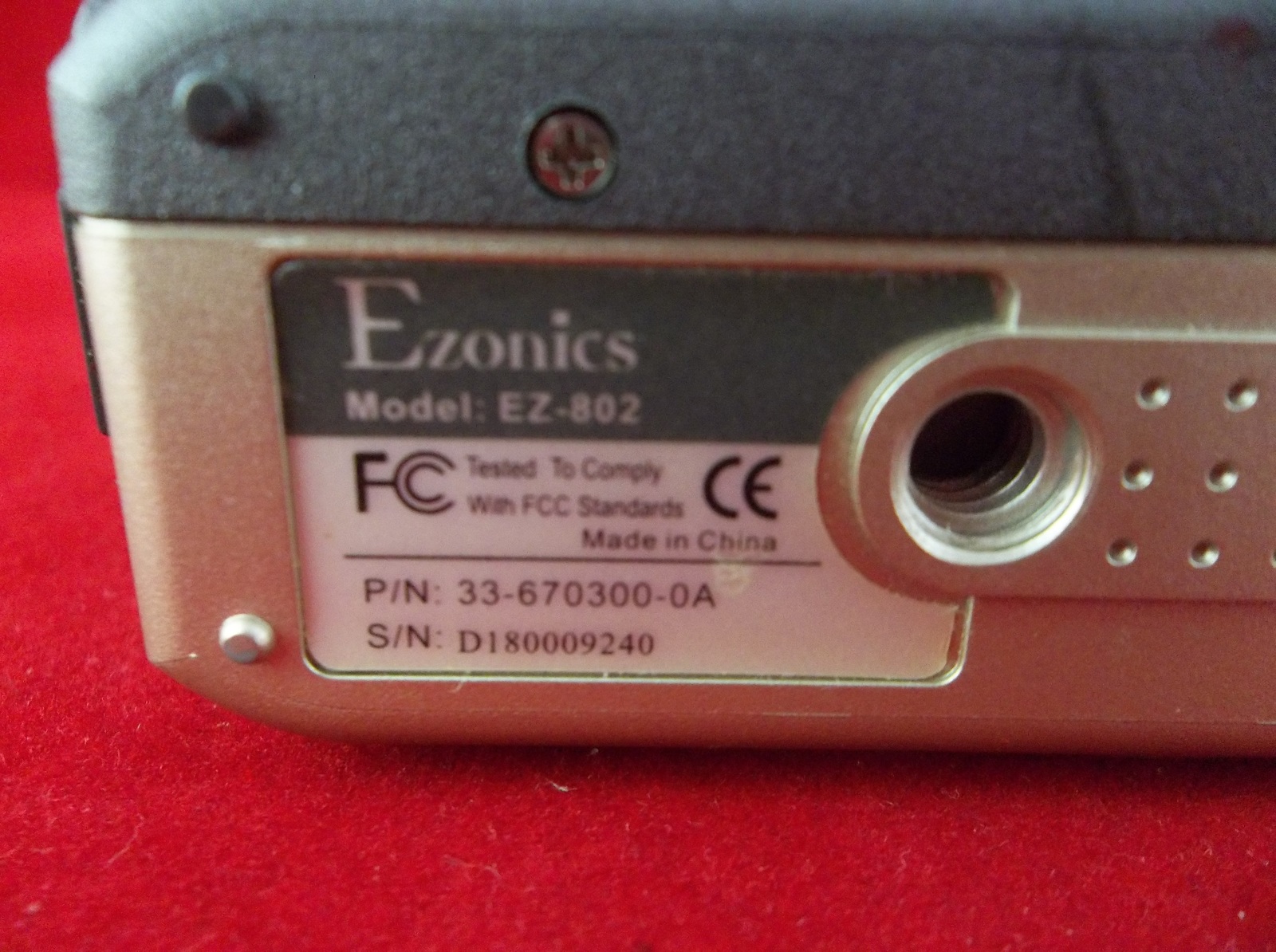 Ezonics EZ Mega Cam EZ-802 Digital Camera With Software - Digital Cameras