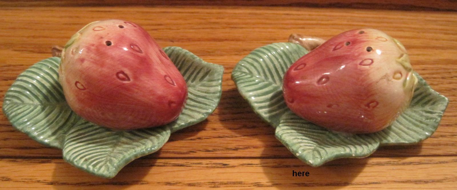 Fitz & Floyd Hand Painted Strawberry Salt & Pepper Shakers - Salt ... Fitz & Floyd Hand Painted Strawberry Salt & Pepper Shakers - Salt ...