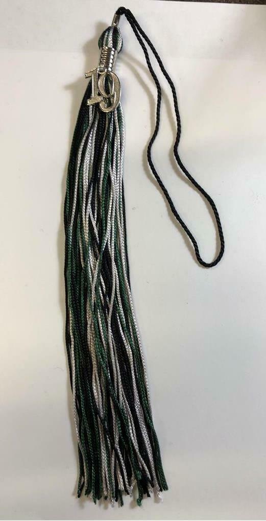 NEW Green Black & Gray Class of 2019 Silver Charm Graduation Tassel 9 ...