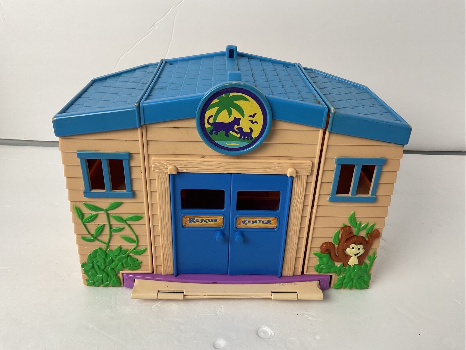Diego Animal Rescue Center 7x9.5 Nick Jr. Dora the Explorer Playset ...
