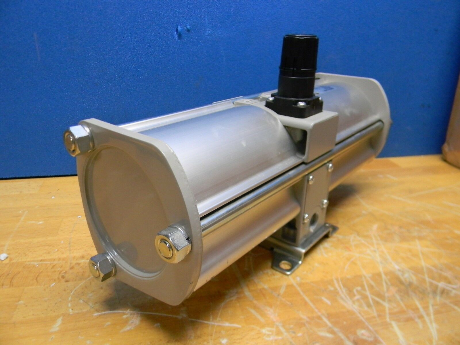 SMC Pneumatics 1/2" NPT Booster Regulator VBA40A-T04GN-Z LEAKS - Air ...