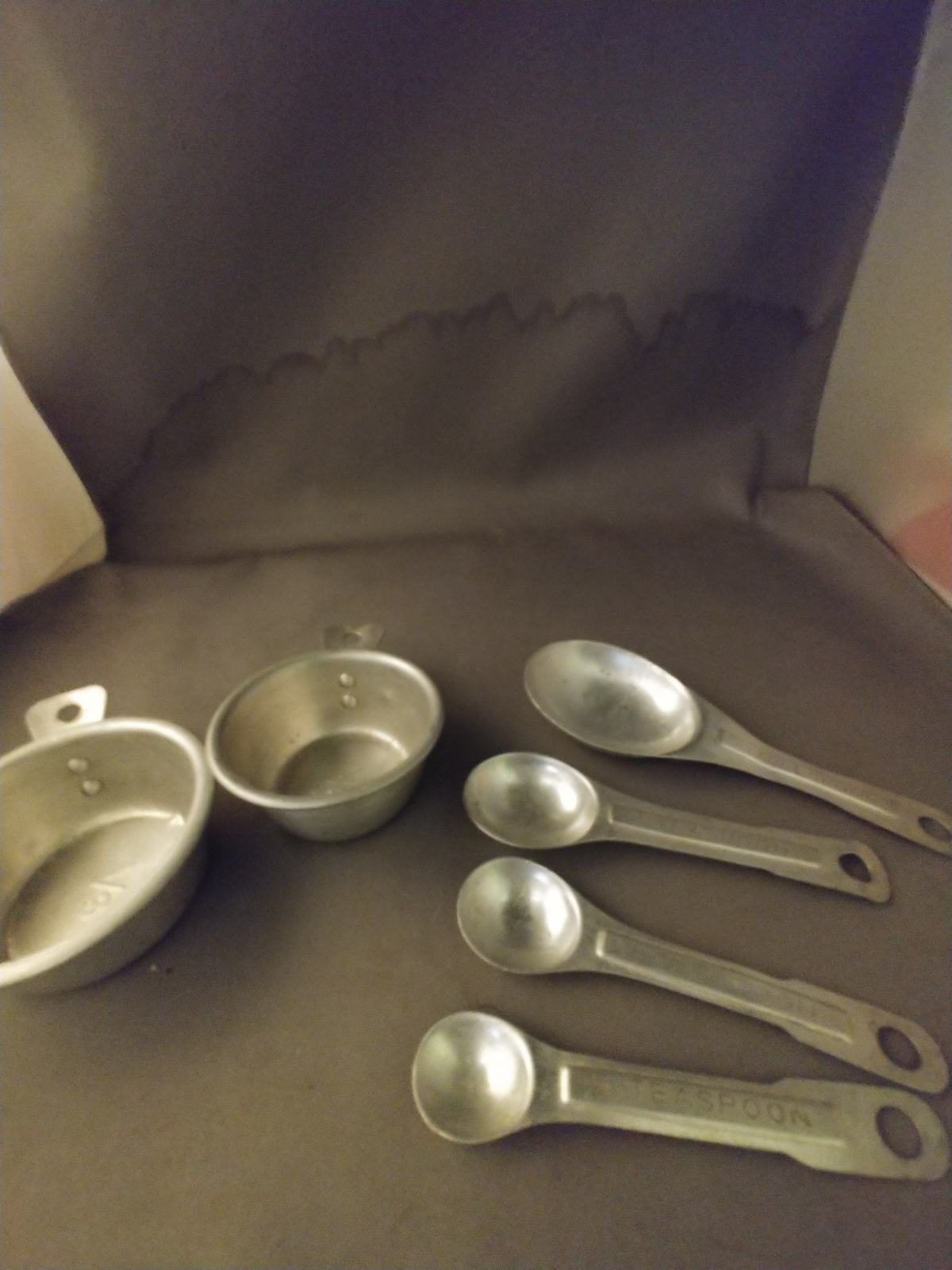 Set of 4 Aluminum Oval Measuring Spoons and 2 Measuring Cups 1/4 1/3 ...