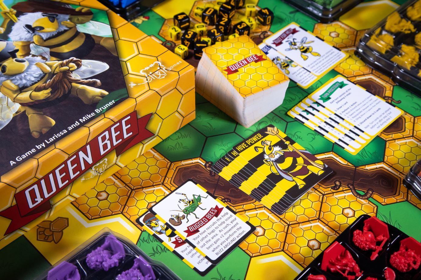 Queen Bee Board Game - Kickstarter Edition (6-Player) - 28mm