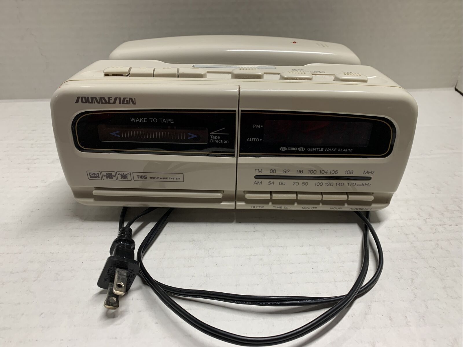 Tested Vtg Soundesign AM/FM Clock Radio Cassette Player Corded Phone ...