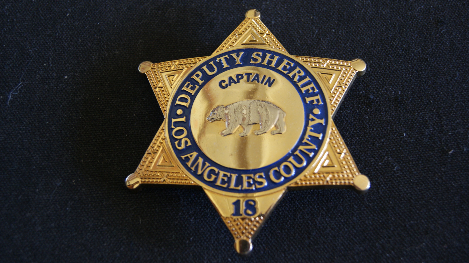 Captain badge, Los Angeles County Sheriff's Presentation badges ...