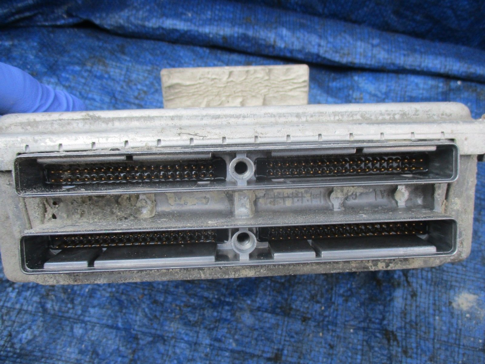 2005 Chevy Silverado engine computer ECM ECU OEM 12589162 5.3L Delphi 4 ...