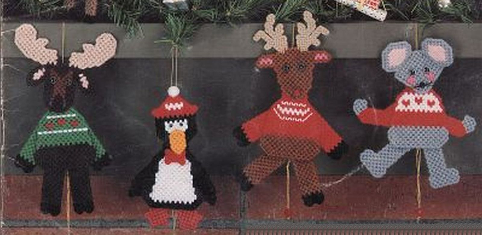 Plastic Canvas Xmas Santa Ornaments Tissue Cover Squeezum Musical ...