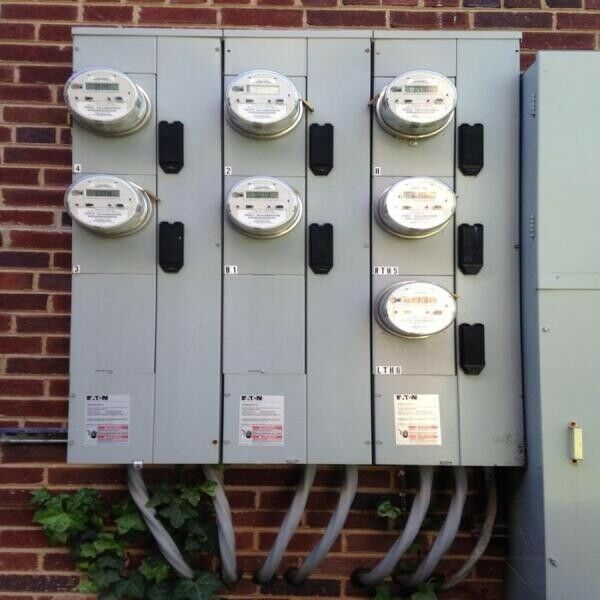 Eaton Group Meter Socket 125 Amp 3-Gang Single-Phase Ring Type ...