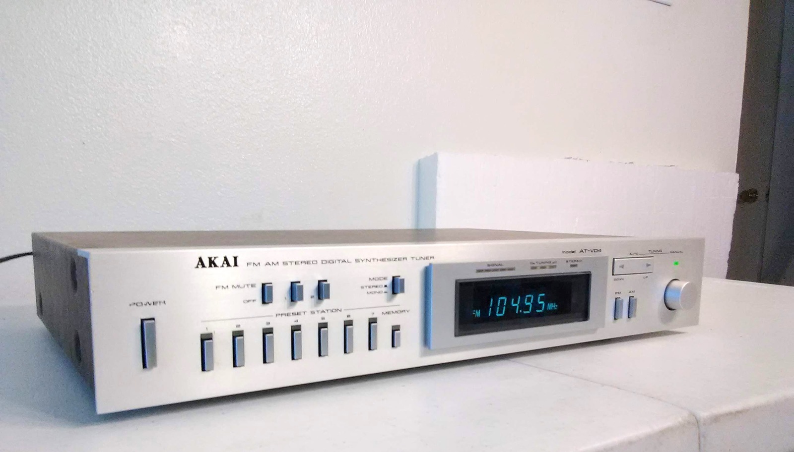 Vintage Akai AT-V04 FM/AM Stereo Digital and 50 similar items