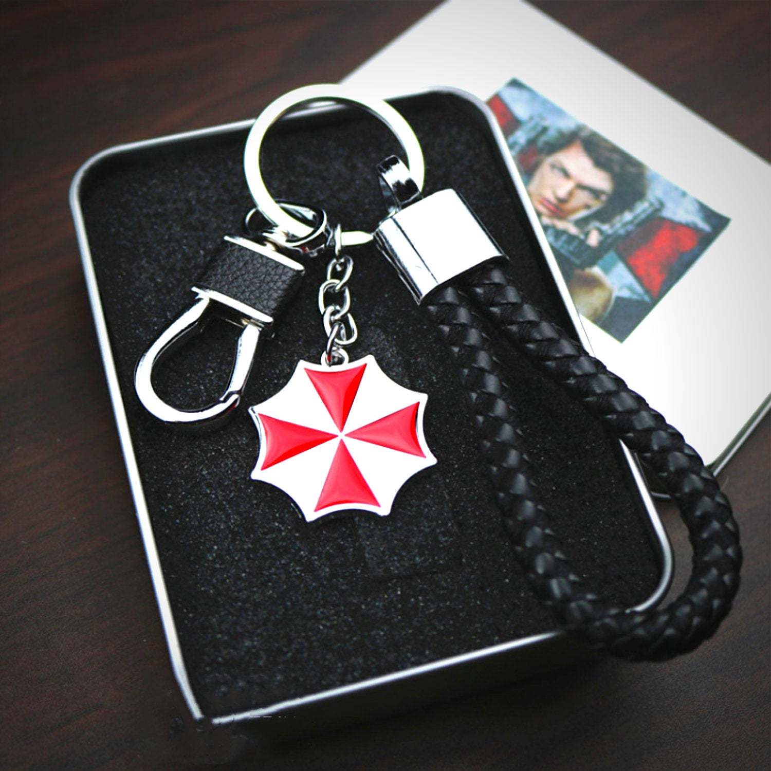 Resident Evil (Remake) Keychain,movie metal prop replica,Umbrella ...
