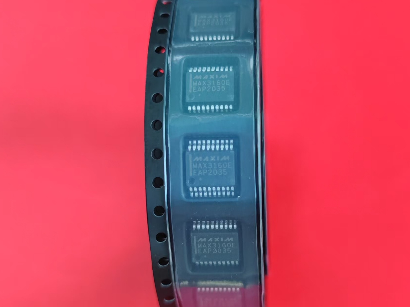 MAX3160EEAP, MAX3160EEAP+T, RS-232/RS-485/RS-422 Multiprotocol Transceivers - Other